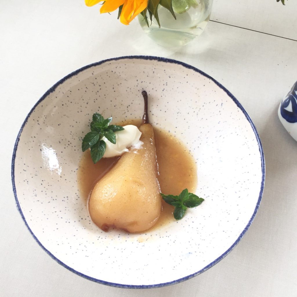 Cinnamon Honey Glazed Pears